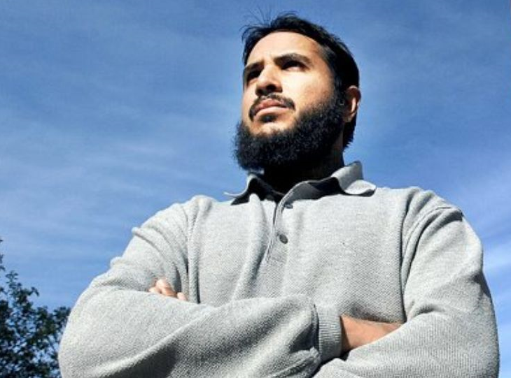 Skivebom om Pakistans rolle i Afghanistan | Tanveer Hussain og Shoaib ...