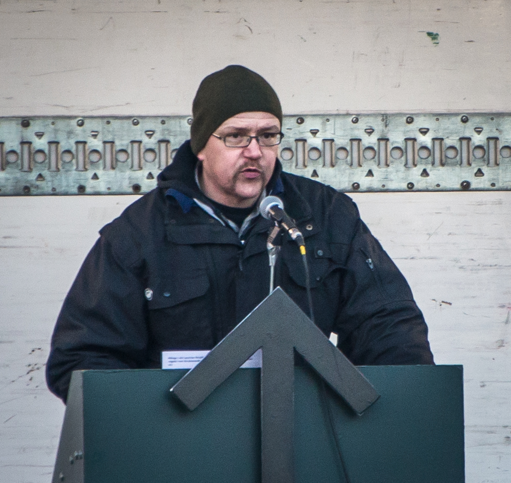 Profilert medlem av nynazist-gruppe skal vitne i Breivik-rettssaken