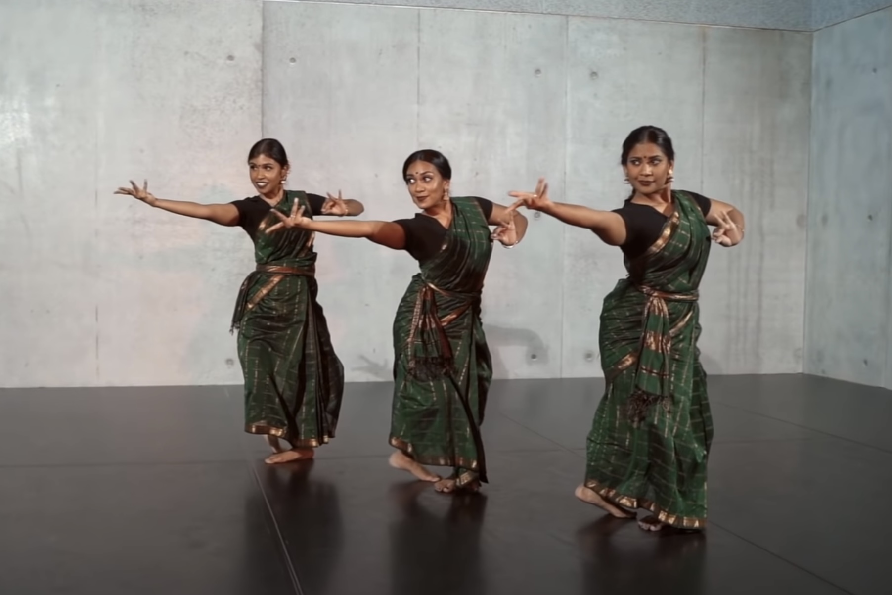 Hiphop + tamilsk dans = suksess